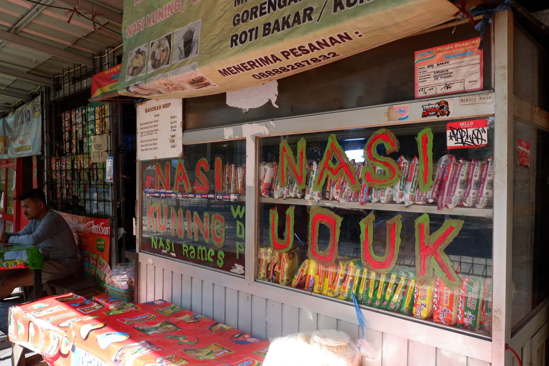 Kantin Barokah WDP Abah | Kantin Pujasera, Makanan, Minuman | Telkom ...